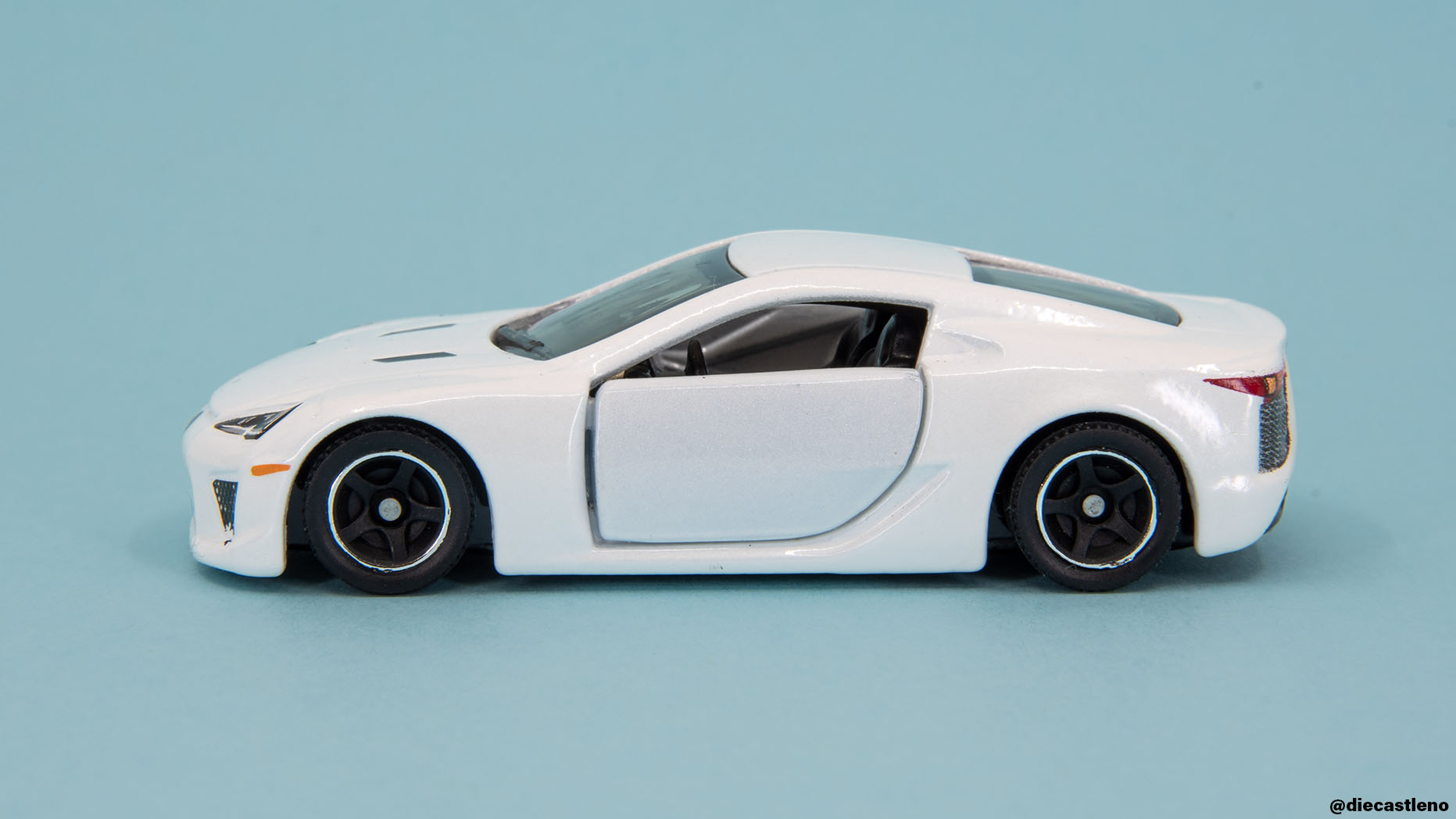 Matchbox Finally Brings a Lexus LFA to the US